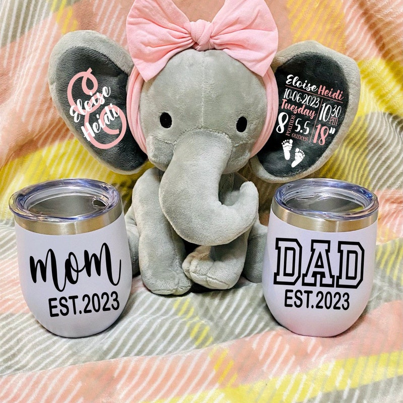 New Parents Gift Baskets - 60+ Gift Ideas for 2025