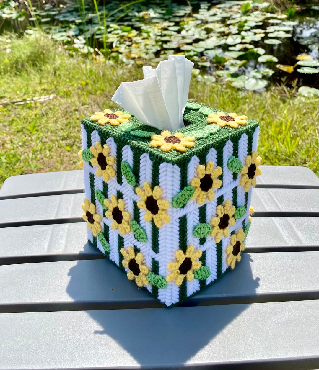 Sunflower Tissue Box Cover / Plastic Canvas Sunflower Tissue Box Cover ...