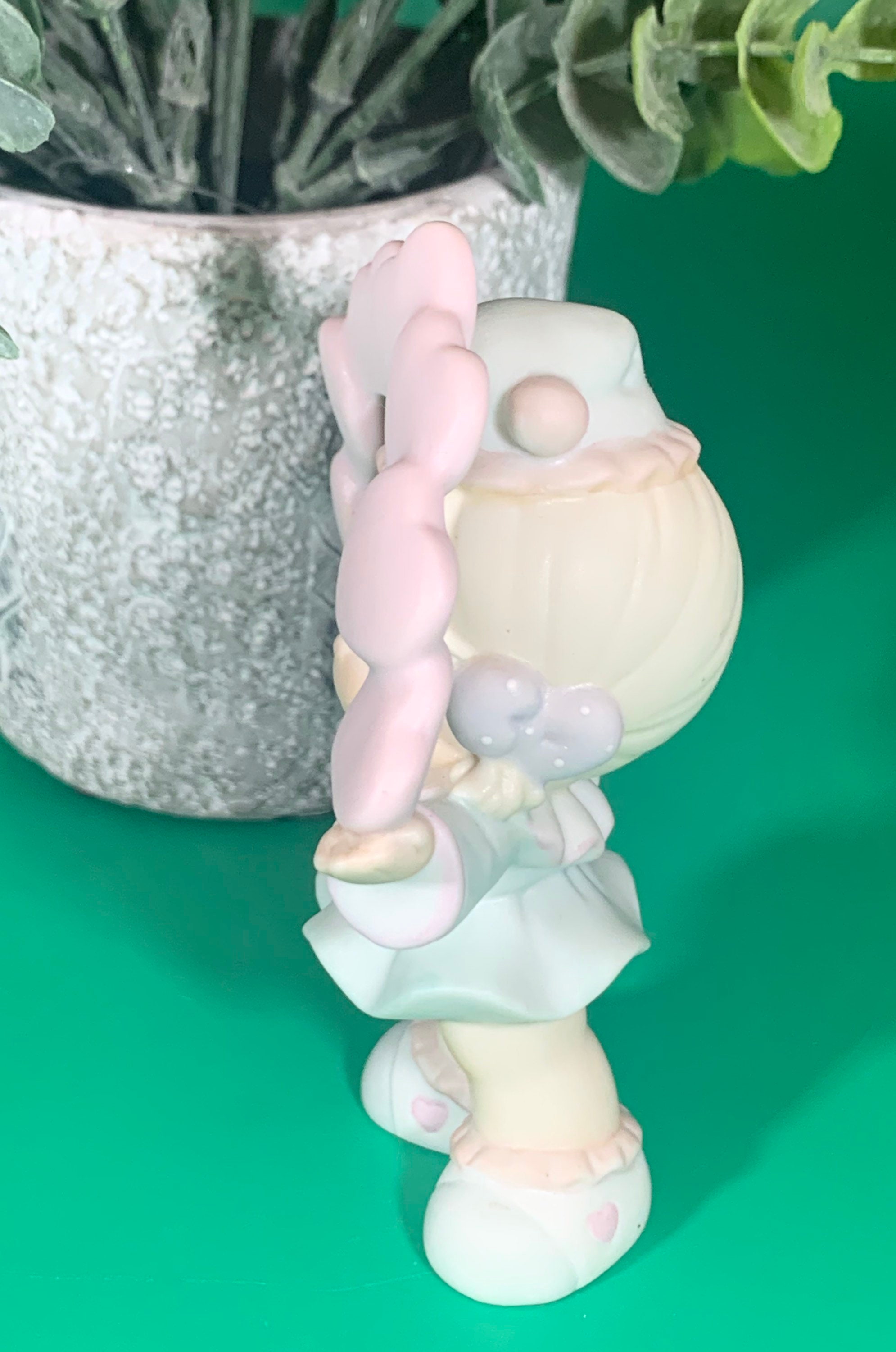 VINTAGE Precious Moments katie 1993 PMI 529184 Girl With Arch of Pink ...