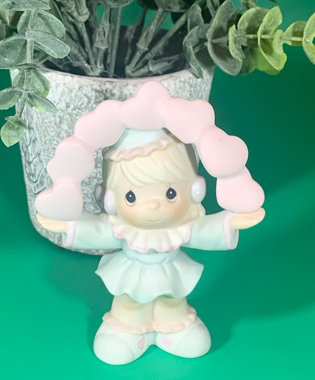 VINTAGE Precious Moments "katie" 1993 PMI 529184 Girl With Arch of Pink ...