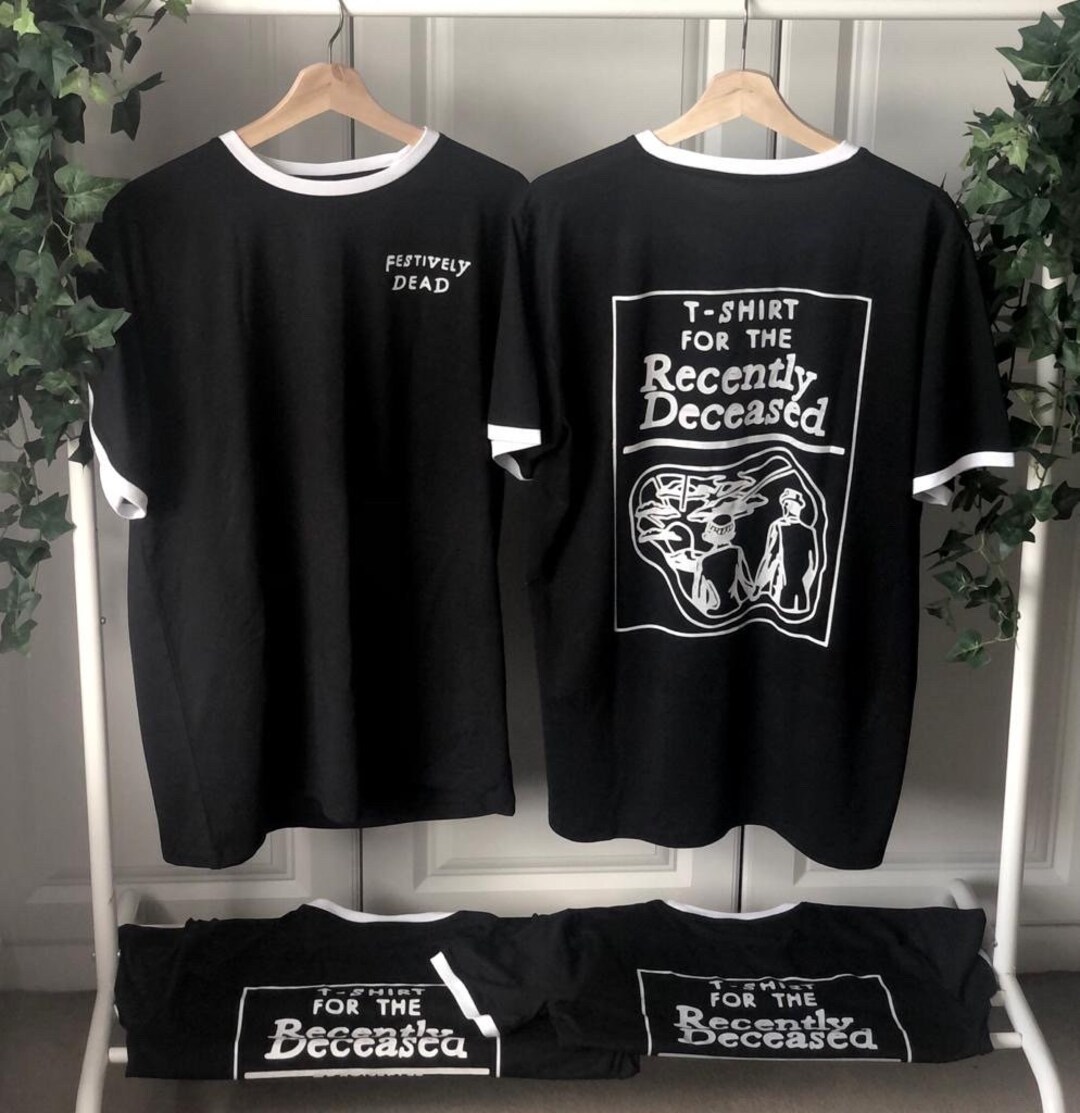 Tee for the Recently Deceased Tim Burton Inspried T-shirt Beetlejuice ...