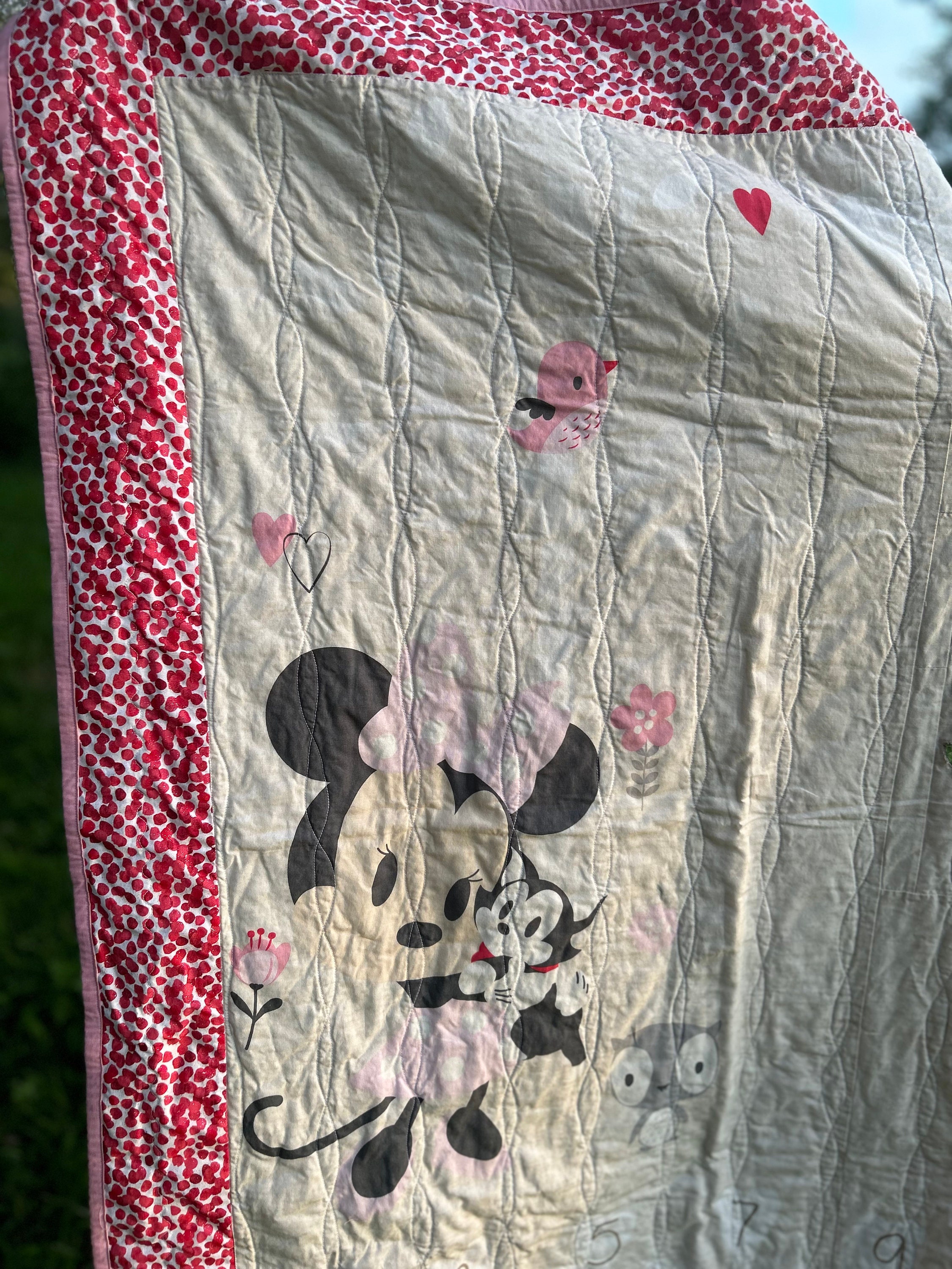Minnie Mouse Baby Quilt - Etsy