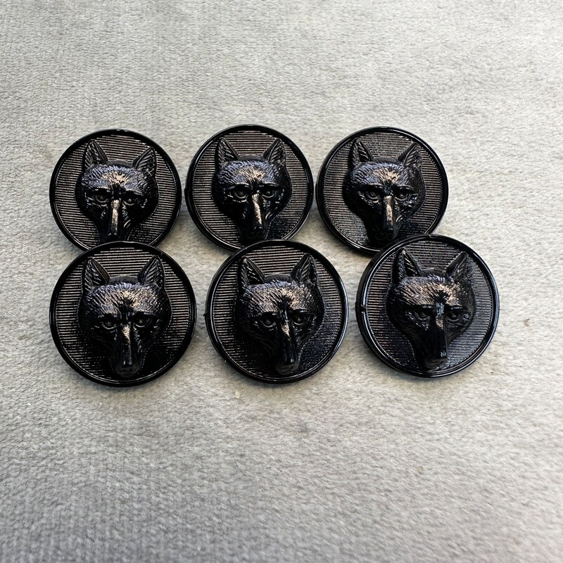 Hunt Buttons - Etsy