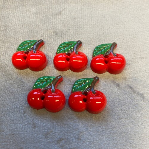 Cherry Buttons Red and Green Glossy Finish 16mm a Set of 5 - Etsy