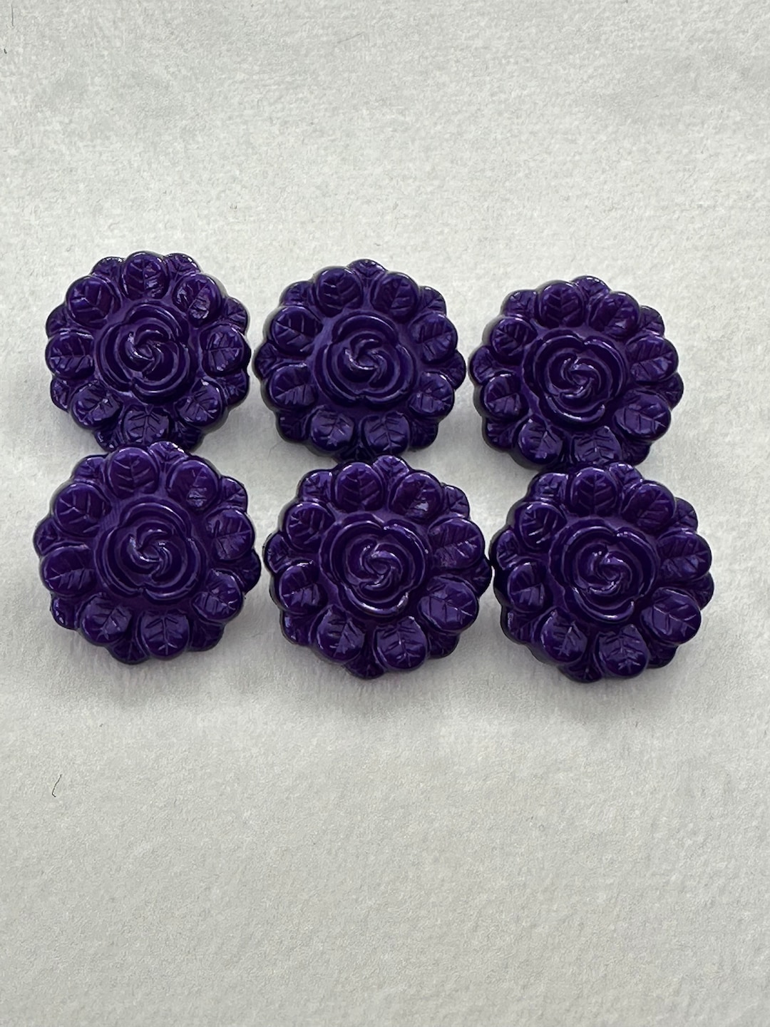 Purple Flower Buttons 19mm a Set of 6 With a Pearly Finish - Etsy