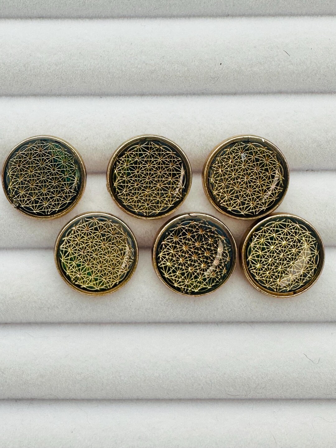 Enamel Buttons Green With Gold Effect Lattice Design 18mm a Set of 6 - Etsy