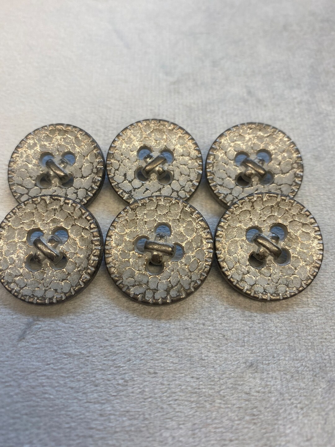 Metal Buttons Pewter Effect Hammered Design 23mm a Set of 6 - Etsy
