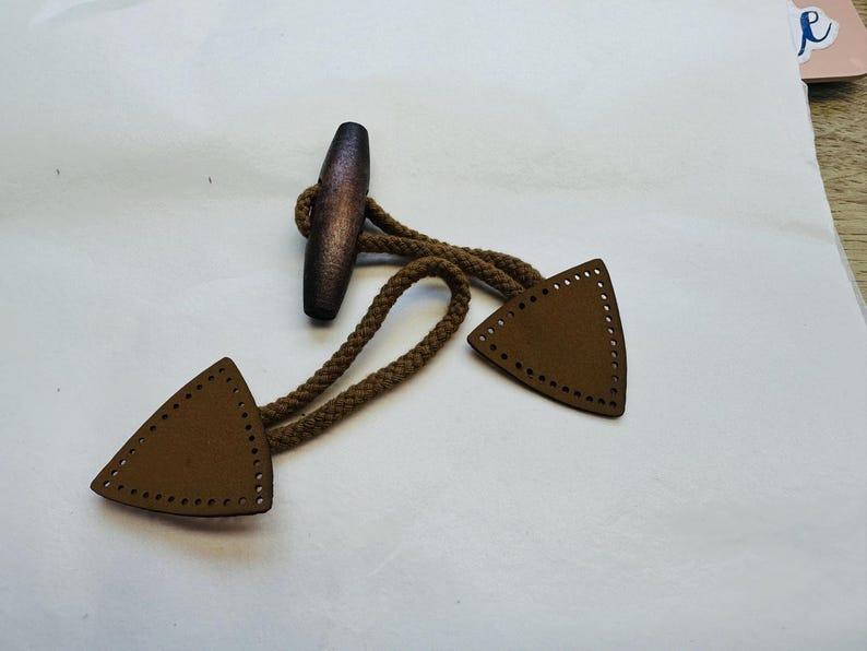 Brown Duffle Coat Toggle Fasteners – 4 X 17cm Leather Toggles – Coat ...