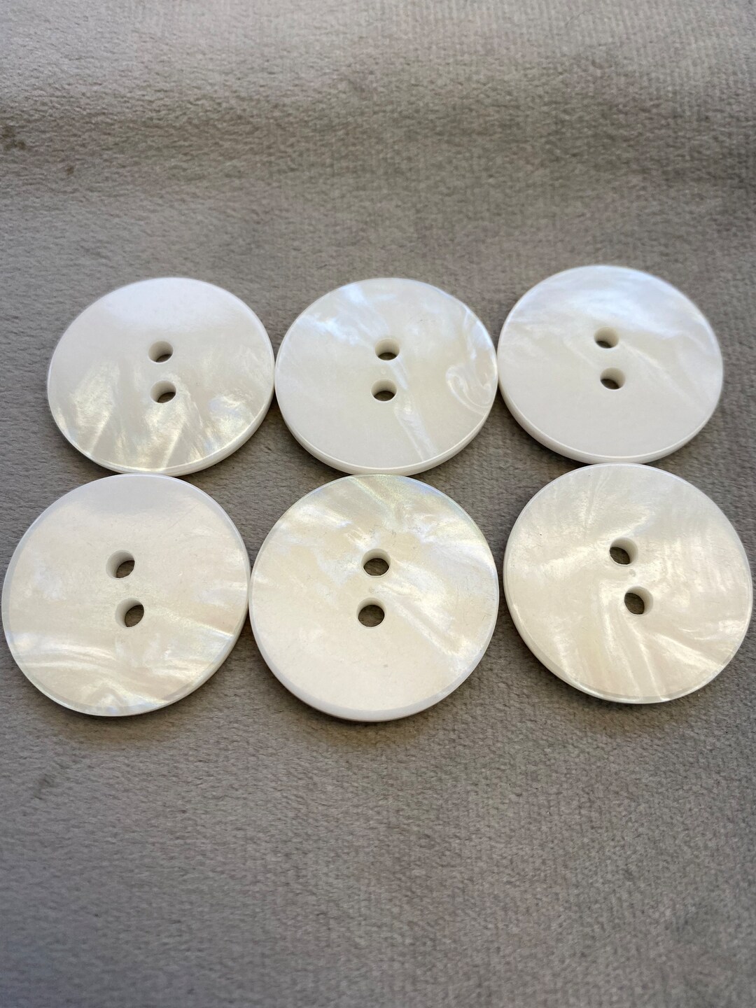 Pearly Buttons Ivory Iridescent Finish 28mm a Set of 6 - Etsy