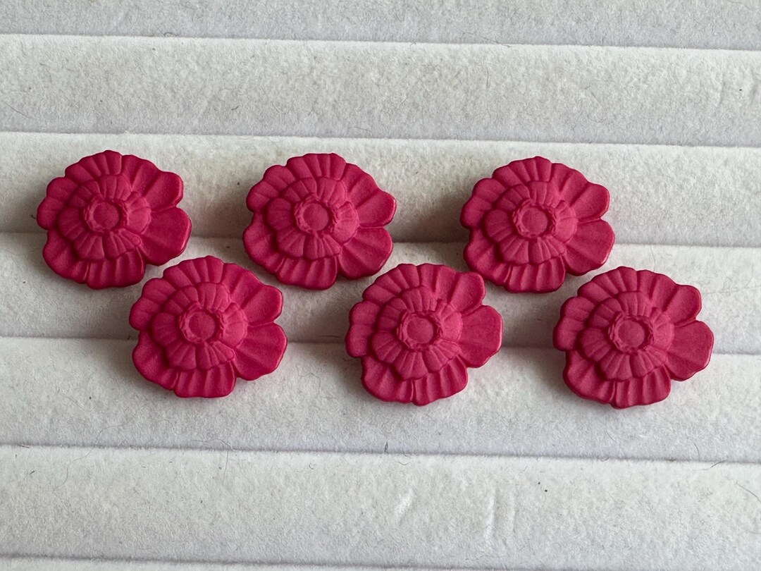Cerise Pink Flower Buttons: 23mm Shank Buttons, Set of 6 - Etsy UK