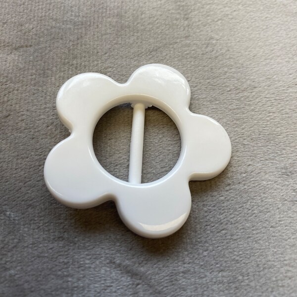 Flower Buckle - Etsy