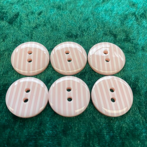 Red Apple Buttons 16mm a Set of 6 - Etsy
