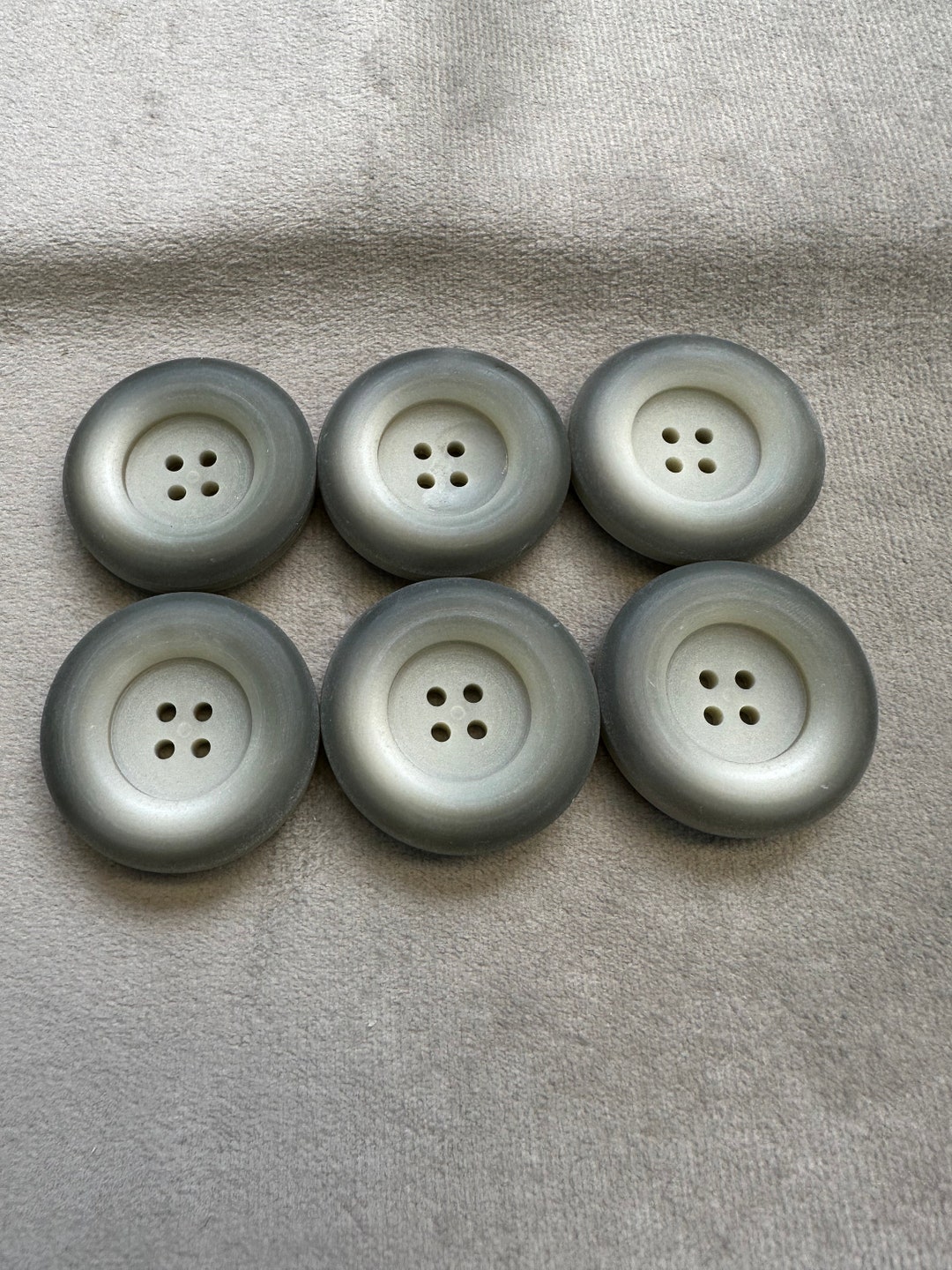 Chunky Buttons Grey Ombre Design 33mm a Set of 6 - Etsy