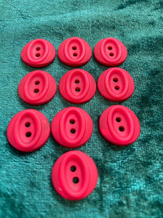 Craft Supplies & Tools Knitting 22mm 10 Cherry Red Plastic Buttons ...