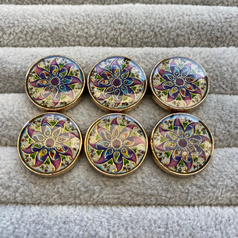 Unusual Buttons - Etsy Canada