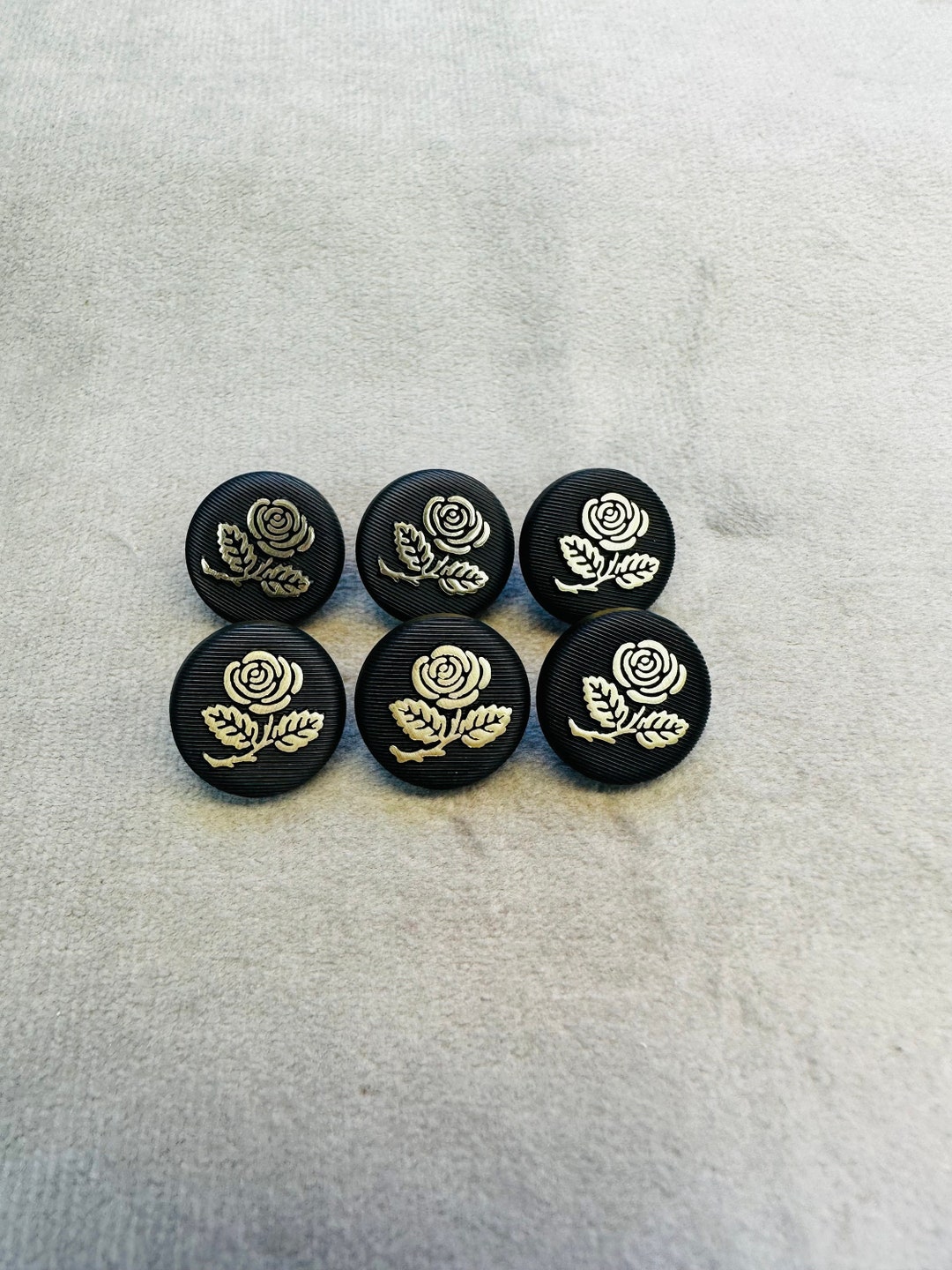 Rose Buttons Black and Gold Tone 14mm a Set of 6 - Etsy