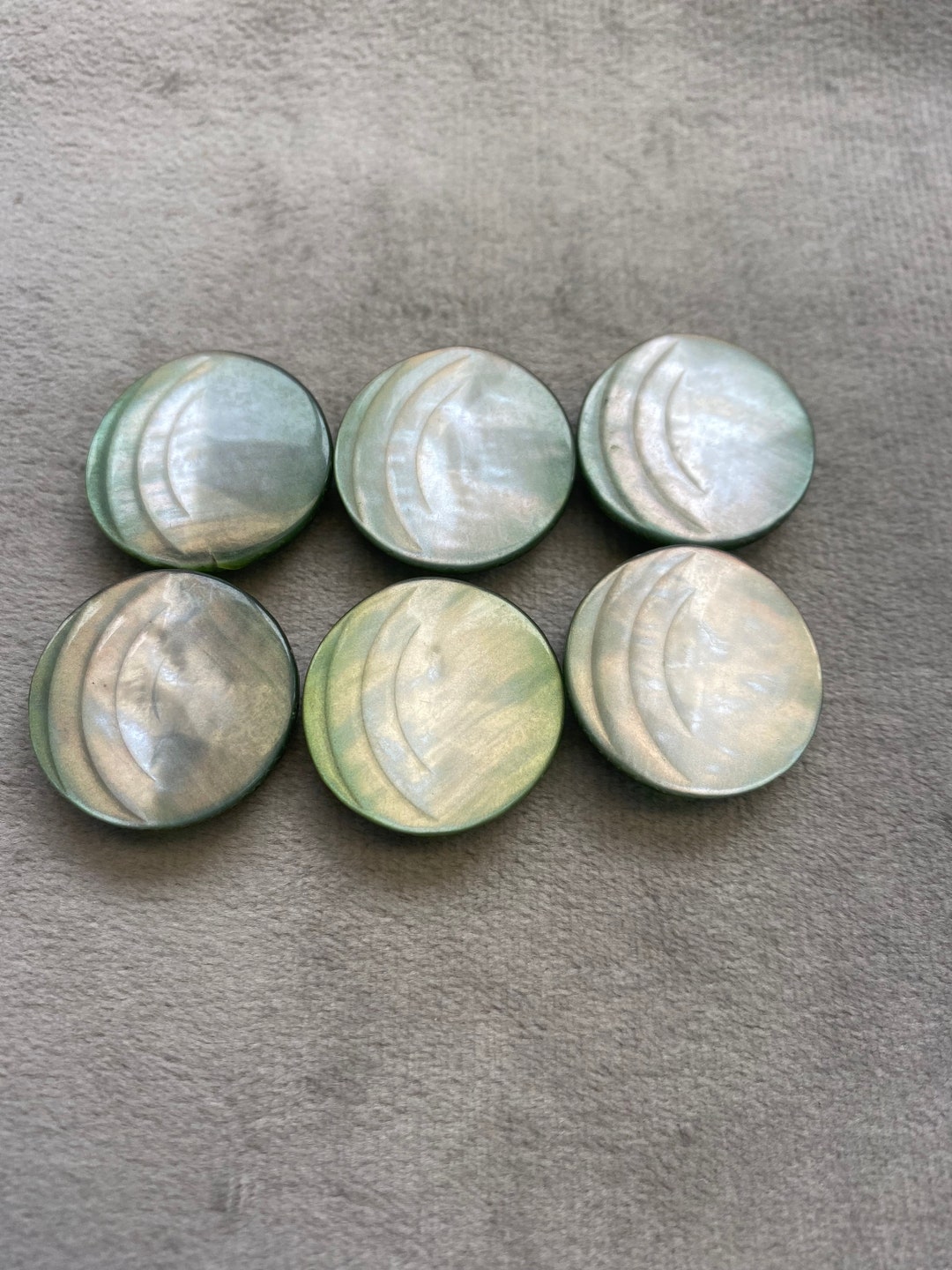 Pearly Buttons Green Ombre Design 22mm a Set of 6 - Etsy