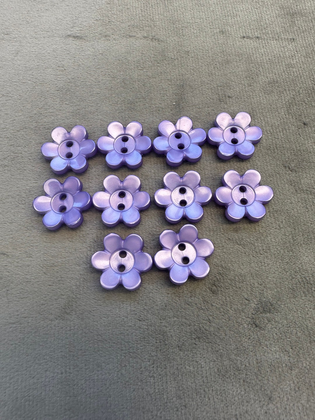 Daisy Buttons Lilac Pearly Finish 18mm a Set of 10 - Etsy