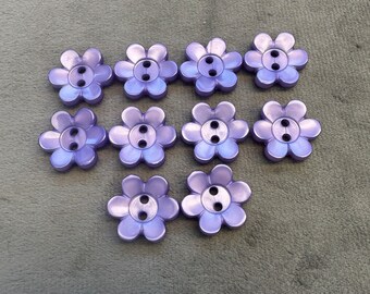 Purple Flower Buttons 19mm a Set of 6 With a Pearly Finish - Etsy