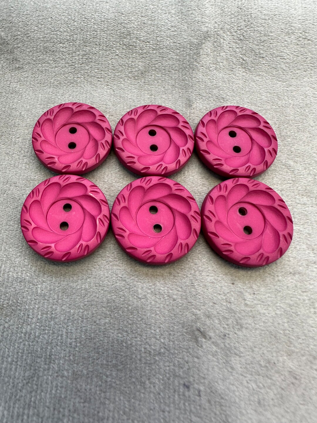 Cerise Buttons 23mm Textured Design a Set of 6 - Etsy