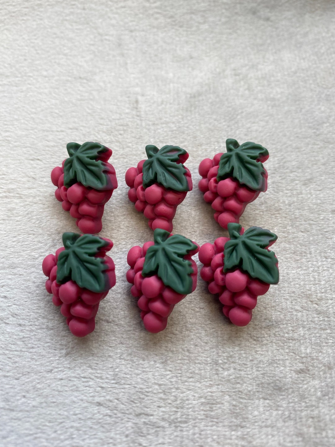 Grapes Buttons Purple and Green 15mm X 19mm a Set of 6 - Etsy