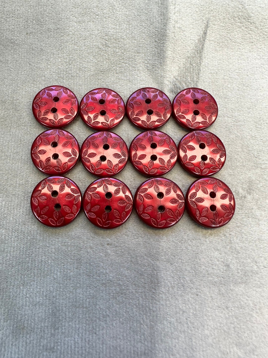 Leaf Buttons Burgundy Pearly Finish 17mm a Set of 12 - Etsy UK