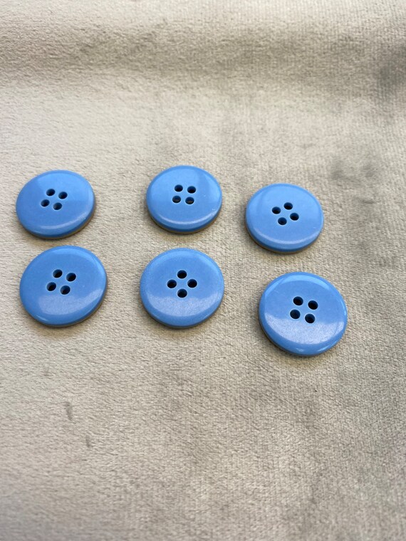 Blue Buttons Border