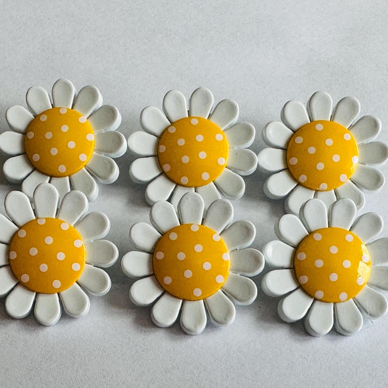 Daisy Buttons - Etsy UK