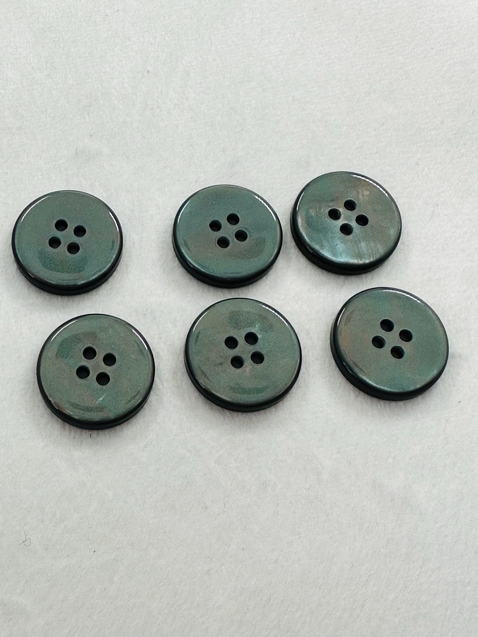 Grey Buttons 20mm a Set of 6 With an Iridescent Pearly Finish - Etsy