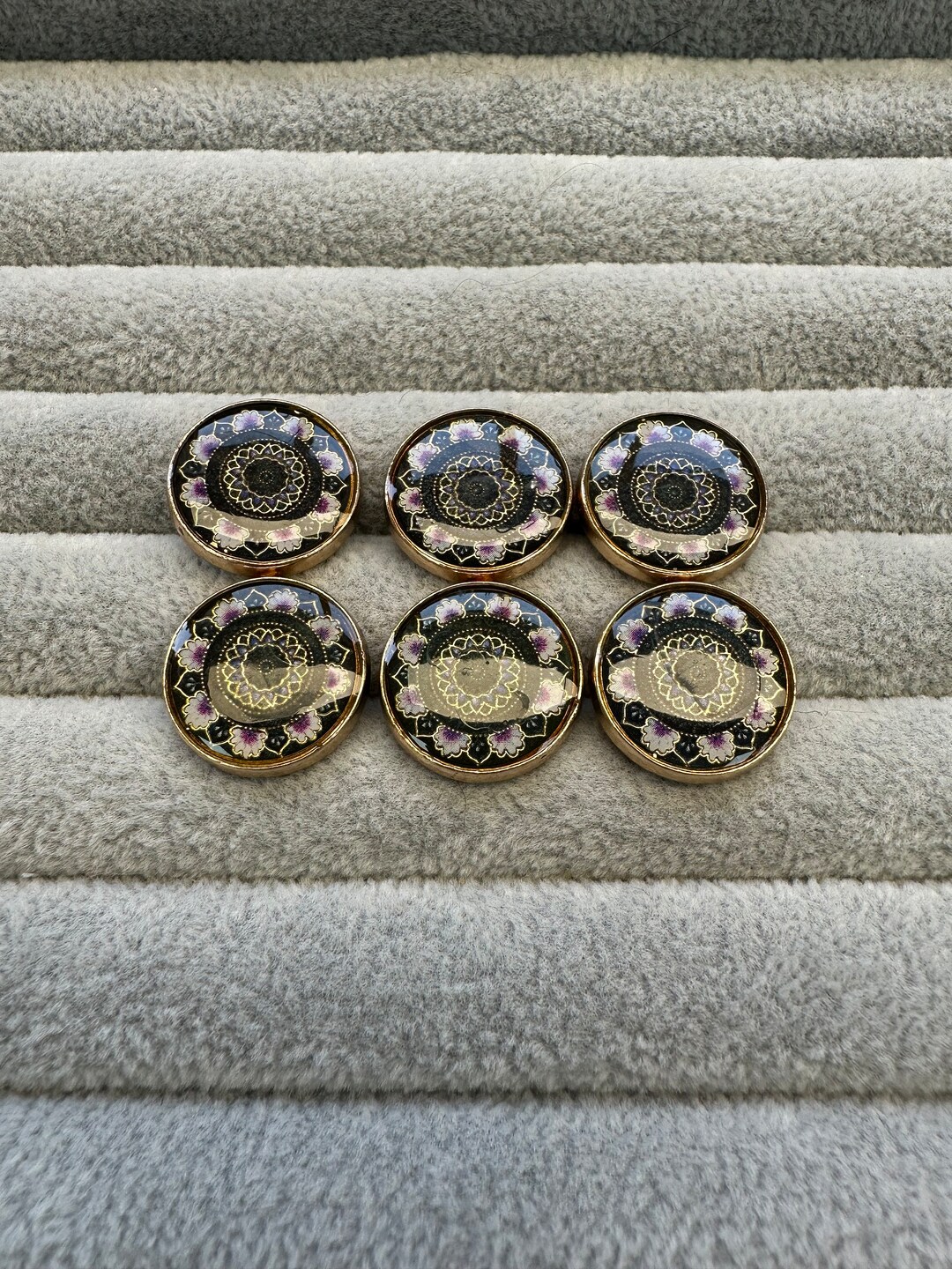 Enamel Buttons Lilac and Gold on Black 17mm a Set of 6 - Etsy