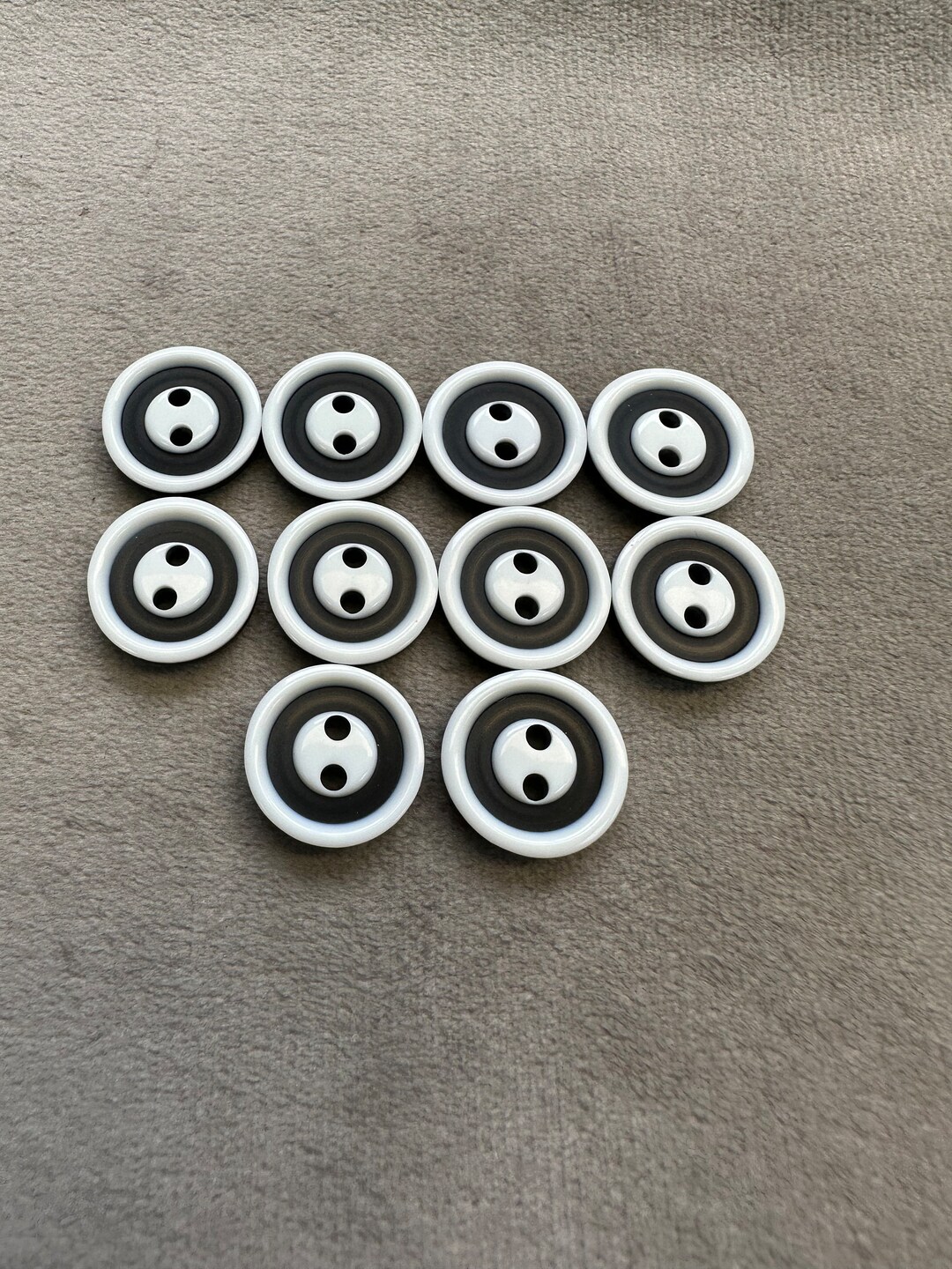 Two Tone Buttons Black and White 16mm a Set of 10 - Etsy