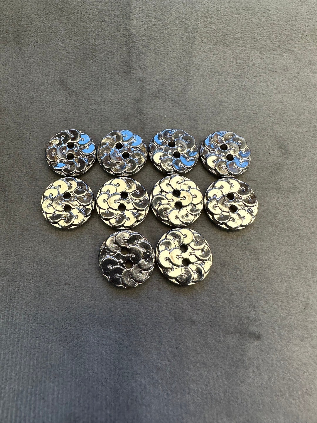 Textured Buttons Silver-tone Sequin Effect 18mm a Set of 6 - Etsy