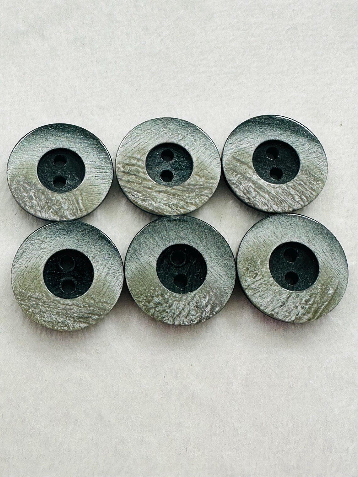 Deep Green Buttons 18mm a Set of 6 Sew-through With a Pearly Ombre ...
