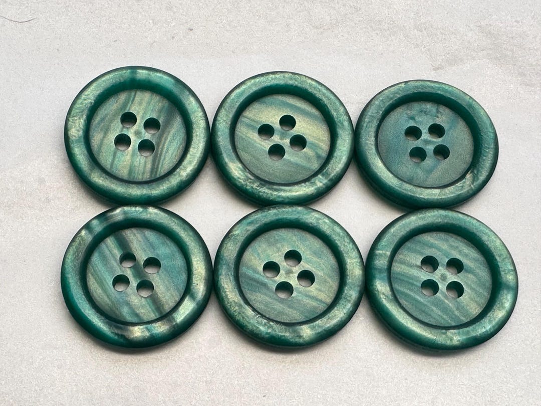 Green Buttons 23mm Iridescent Set of 6 Sewing Cardigans, Jackets, and ...