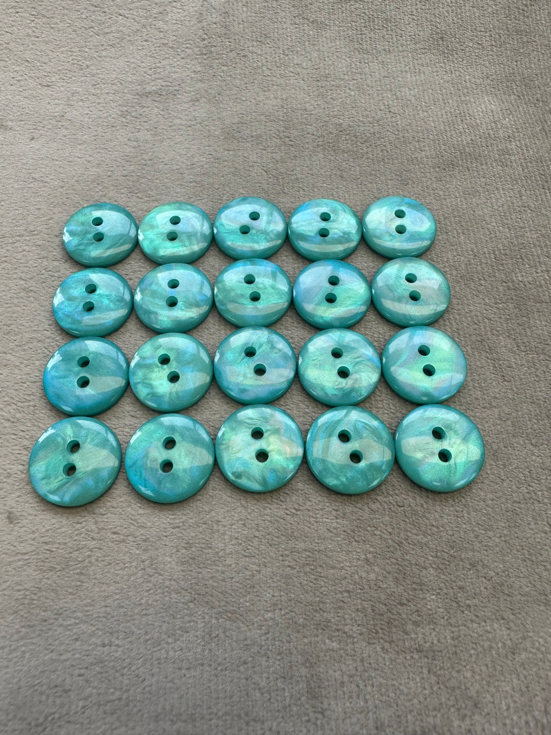 Iridescent Buttons Turquoise 15mm a Set of 20 - Etsy