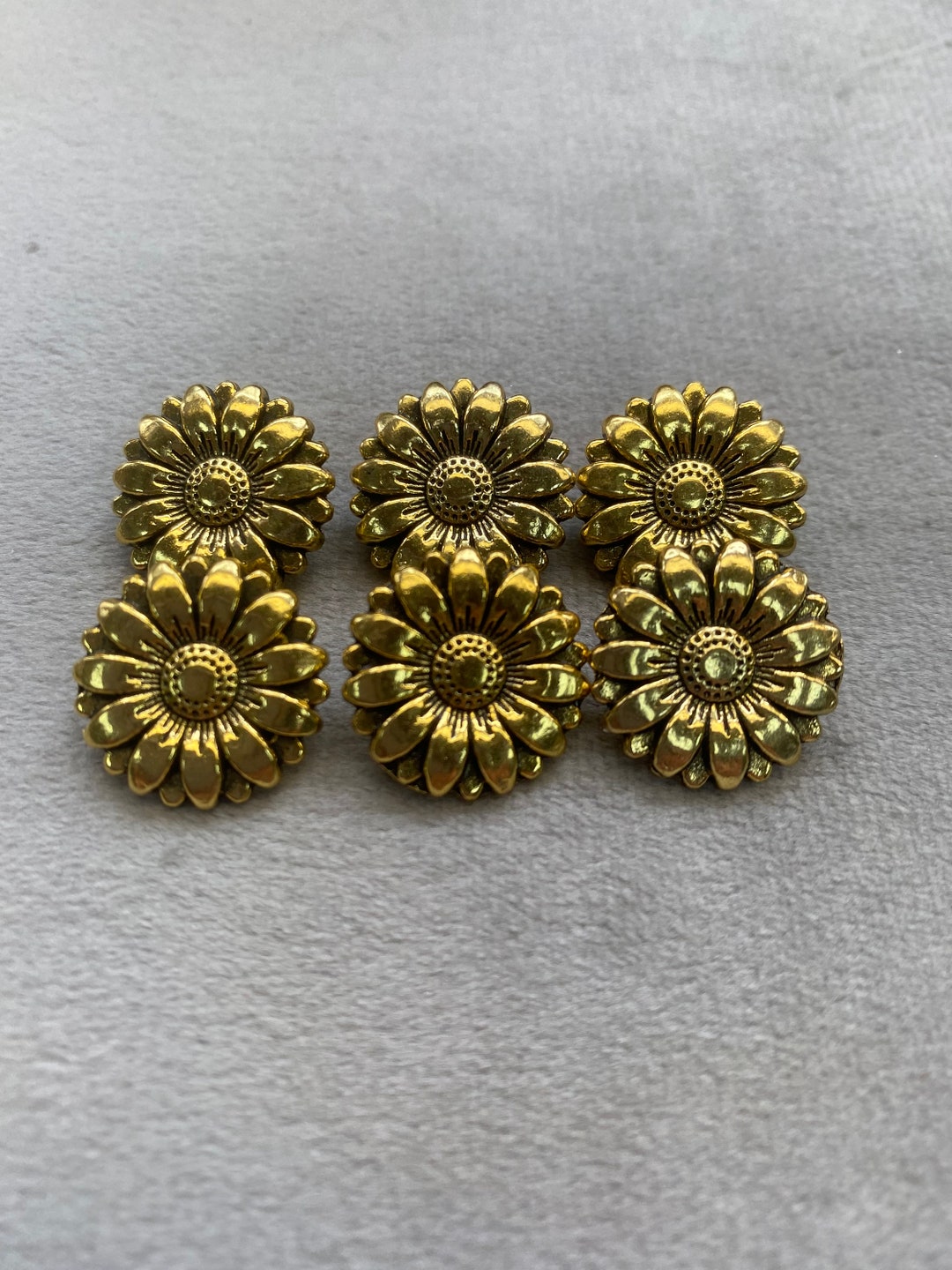 Metal Flower Buttons Gold-tone 18mm a Set of 6 - Etsy UK
