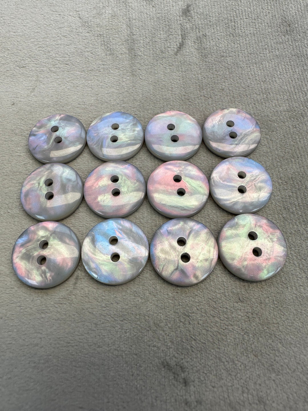 Iridescent Buttons Grey Pearly Finish 18mm a Set of 12 - Etsy