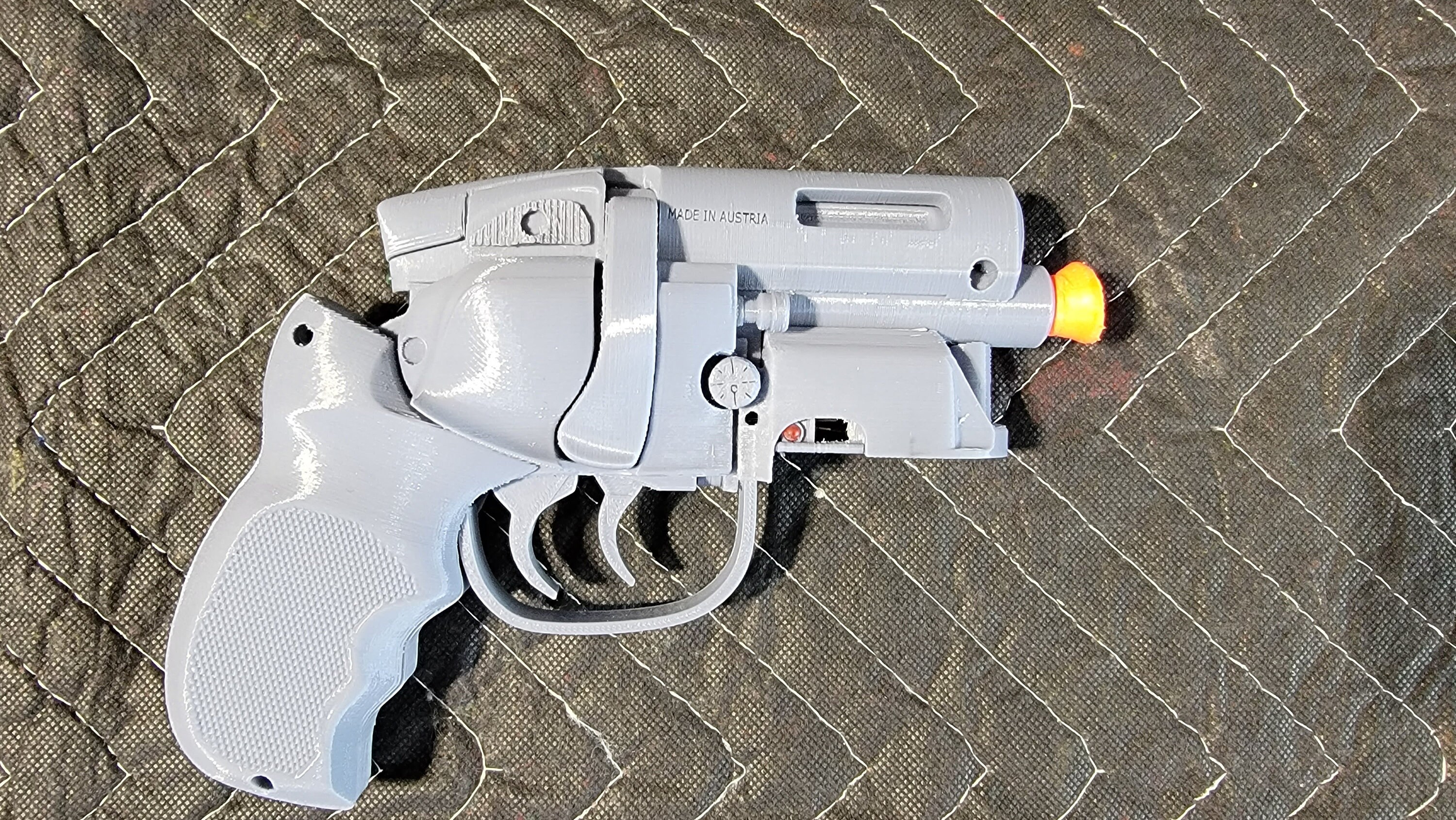3D Printed Blade Runner Blaster snubnose - Etsy UK