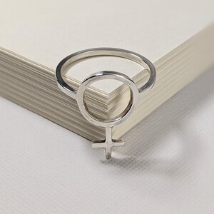 Sterling Silver Female Symbol Ring, Feminist Symbol Ring, Venus Symbol ...