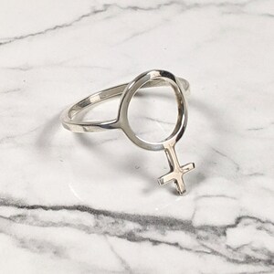 Sterling Silver Female Symbol Ring, Feminist Symbol Ring, Venus Symbol ...