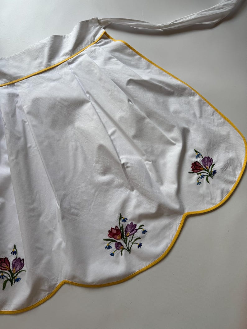 Vintage White Cotton Apron: 1950s Hand-embroidered Floral, Yellow Trim ...