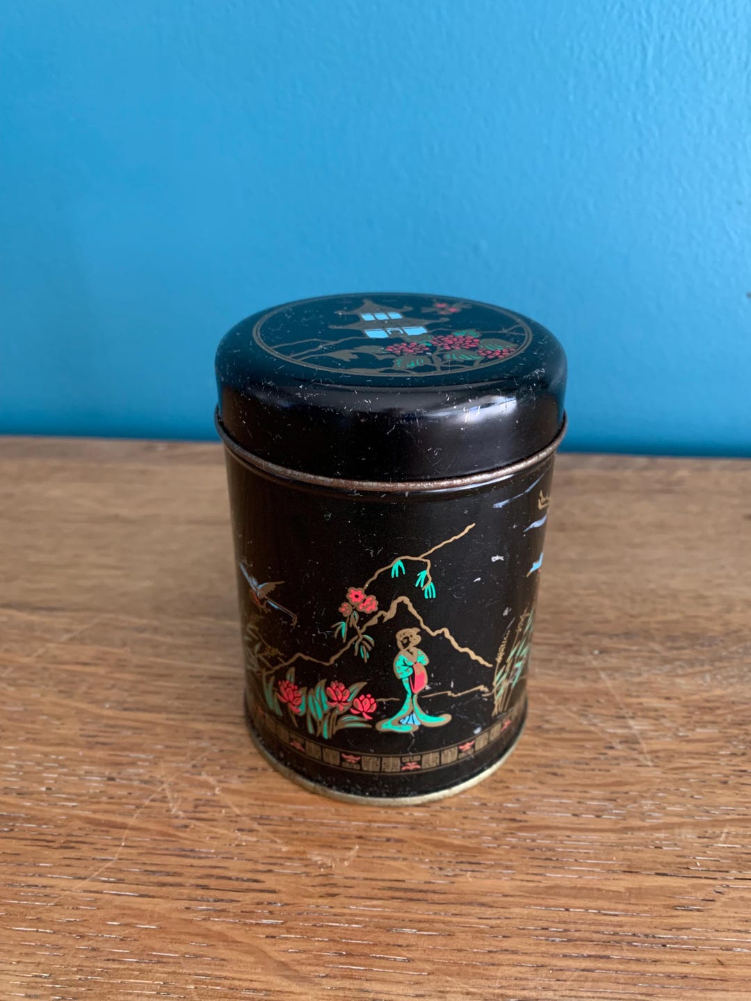 Vintage Small Tea Tin Black and Gold Chinese Design - Etsy