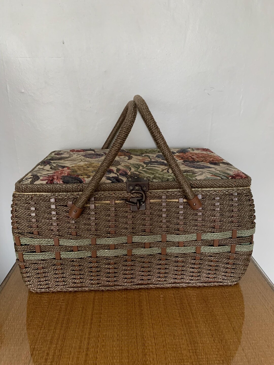 Vintage Large Sewing Basket Box With Floral Tapestry Lid and Handles - Etsy