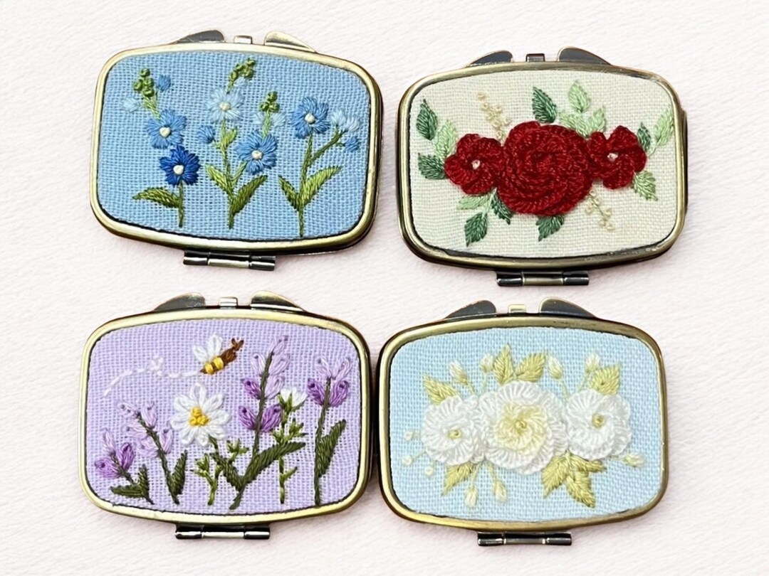 RECTANGULAR JEWELRY BOX Floral Hand Embroidered Jewelry Box | Compact ...