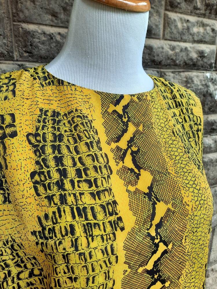 80s Yellow Snake Print Cocoon Dress W/ Batwing Sleeves & | Etsy