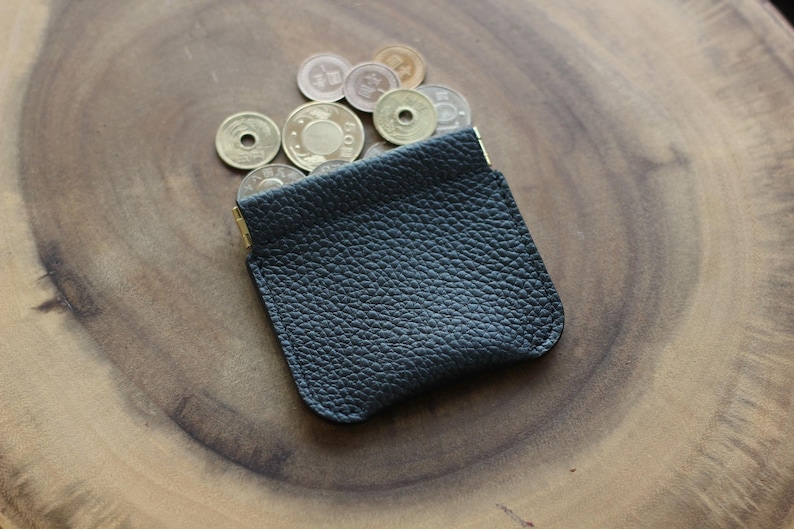 Black Leather Coin Purse : Personalized Squeeze Coin Holder - Etsy
