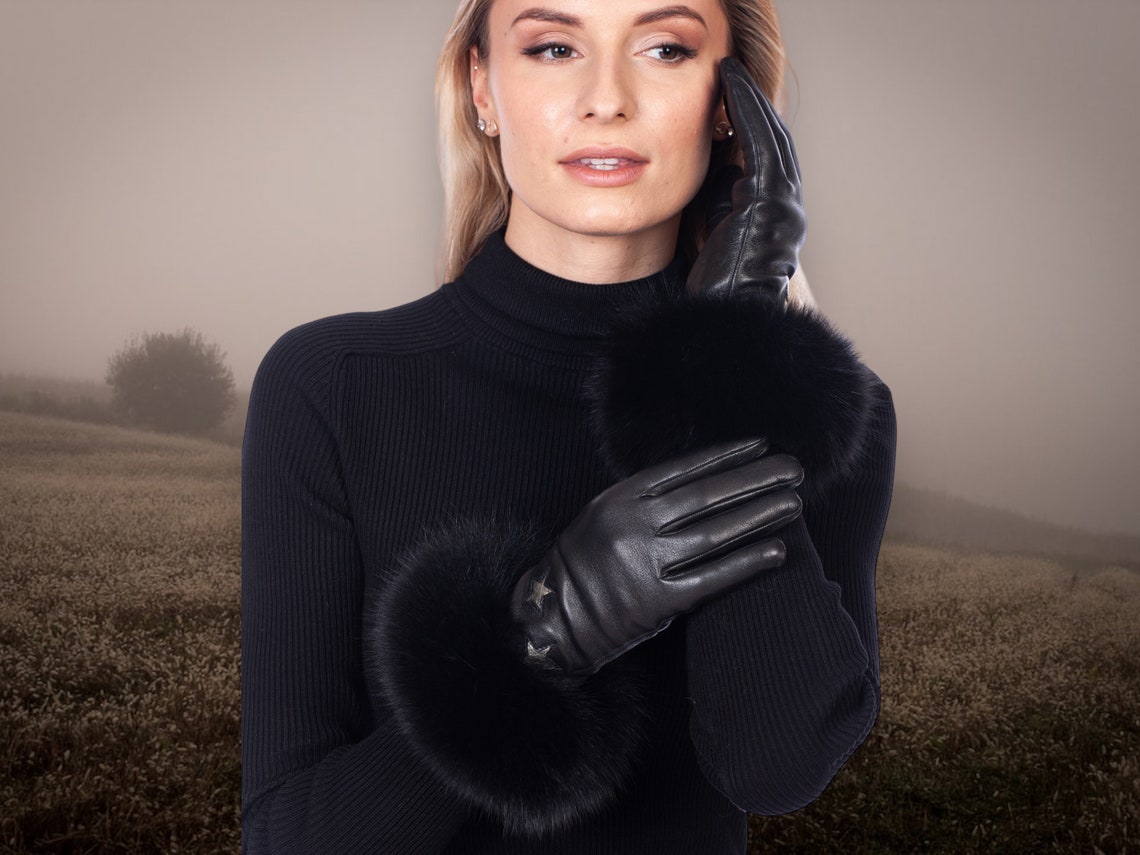 Black Genuine Leather Gloves With Stars Motive Inserts,fluffy Fox Fur ...