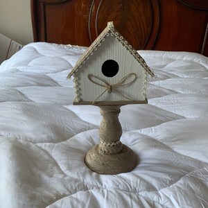 Pedestal Beaded Lace Birdhouse - Etsy