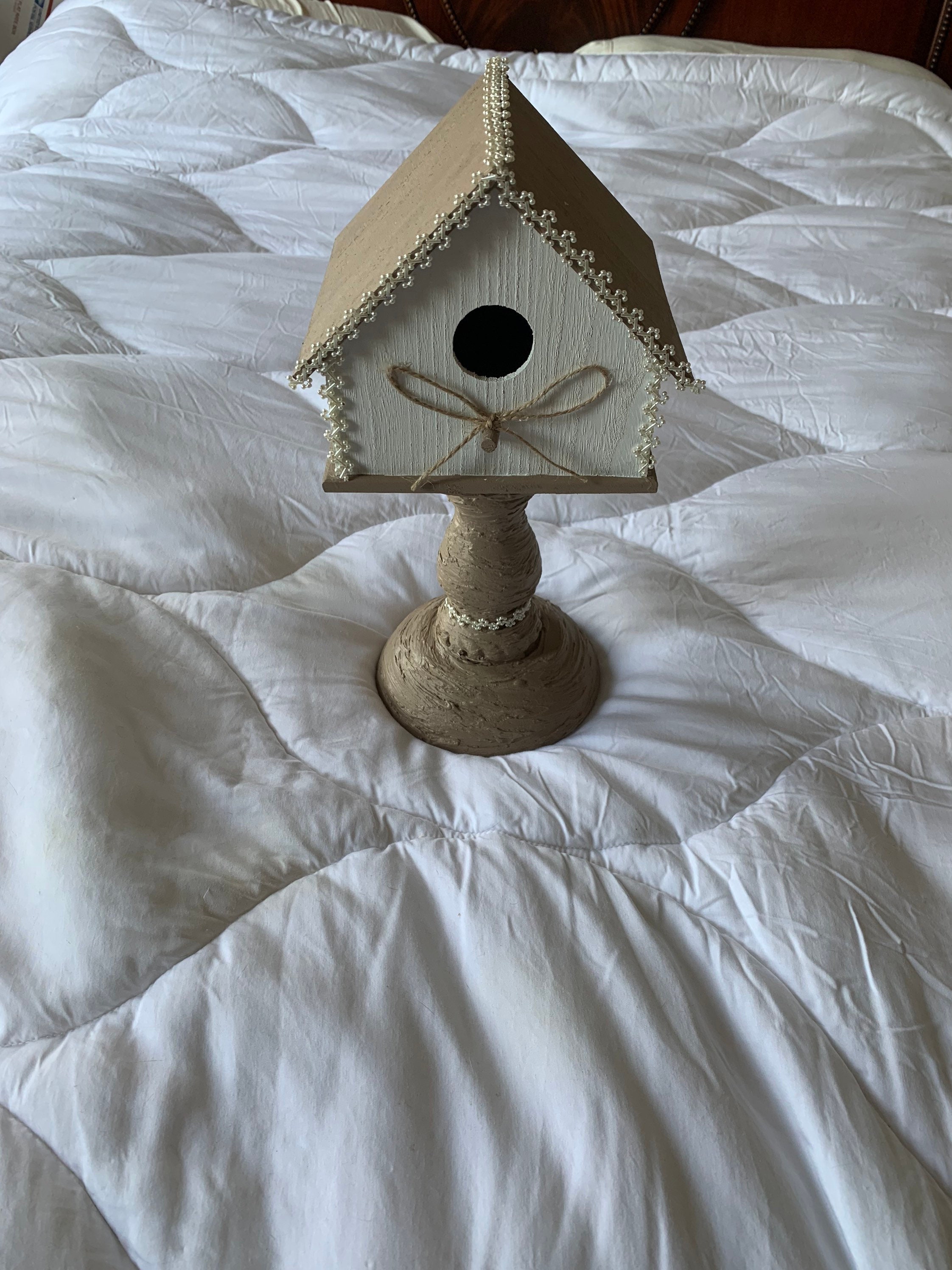 Pedestal Beaded Lace Birdhouse - Etsy