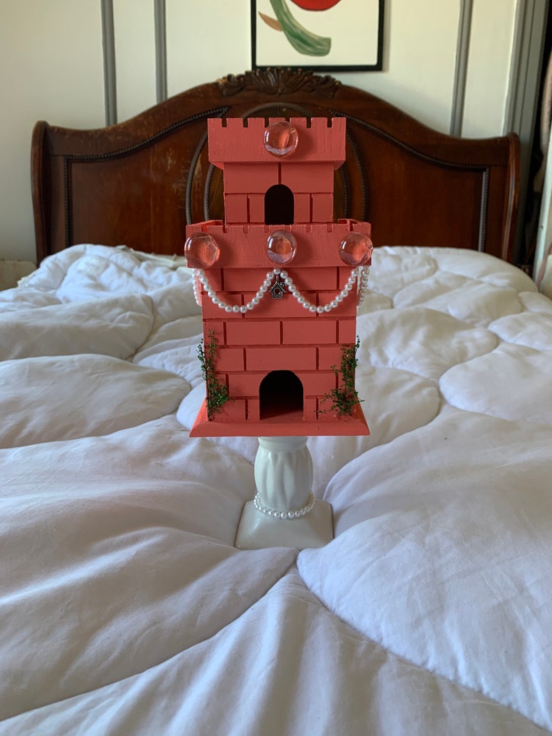 Girly Castle Birdhouse Pedestal - Etsy